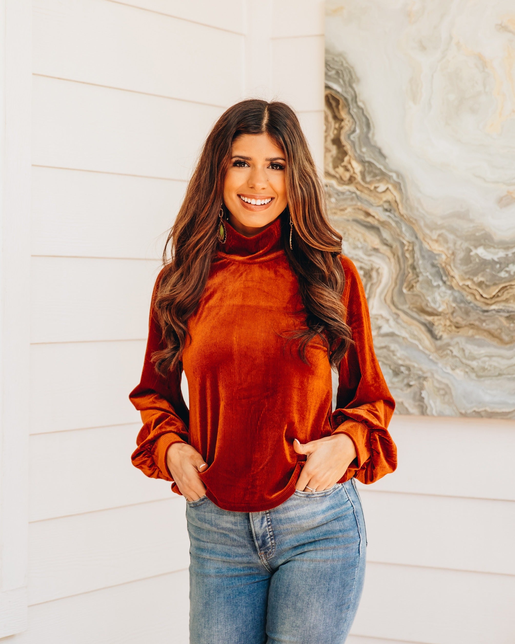Love and Cherish Velvet Turtleneck in Rust – Grace+Emma